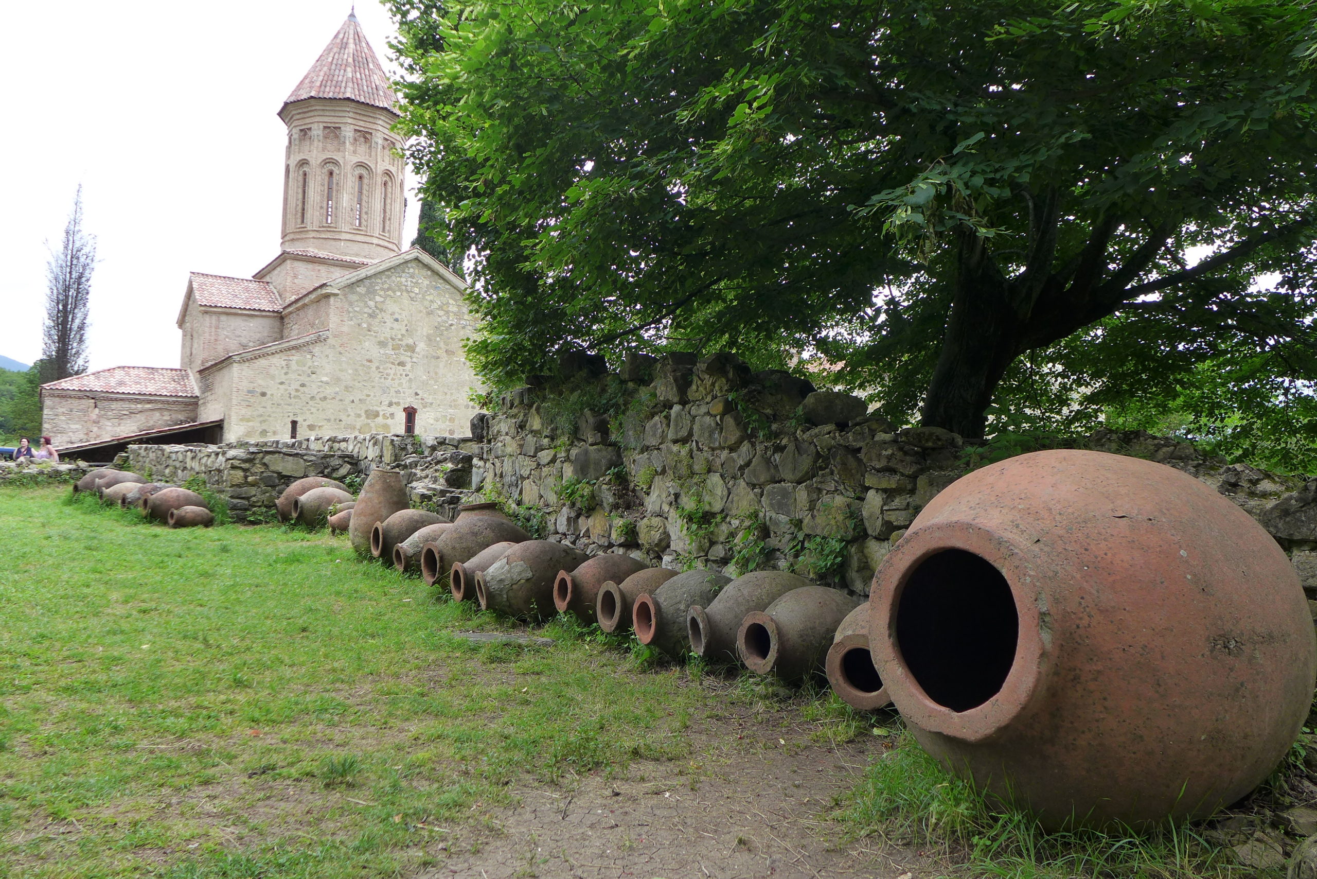 The Georgian Qvevri - Ancient Winemaking At Its Best | thechapdaddy.com